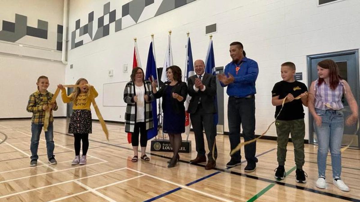 Louis Riel Catholic School now blessed and officially open | EverythingGP