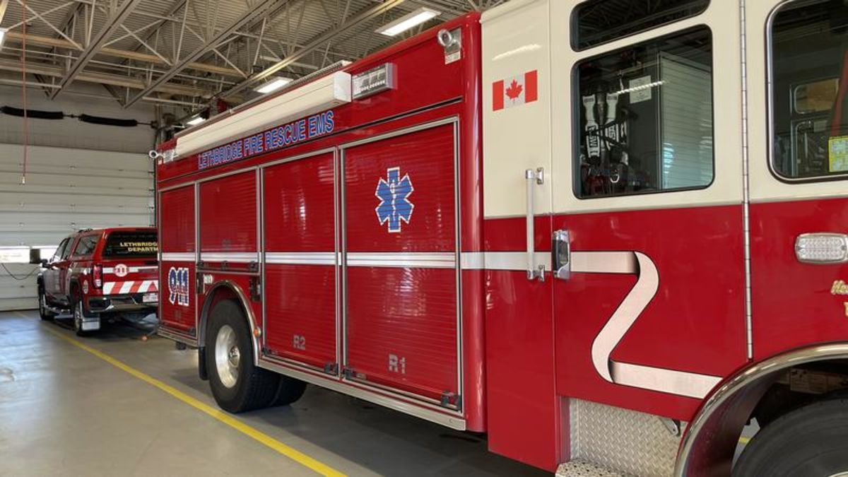 Crews tackle residential fire in North Lethbridge | Lethbridge News Now
