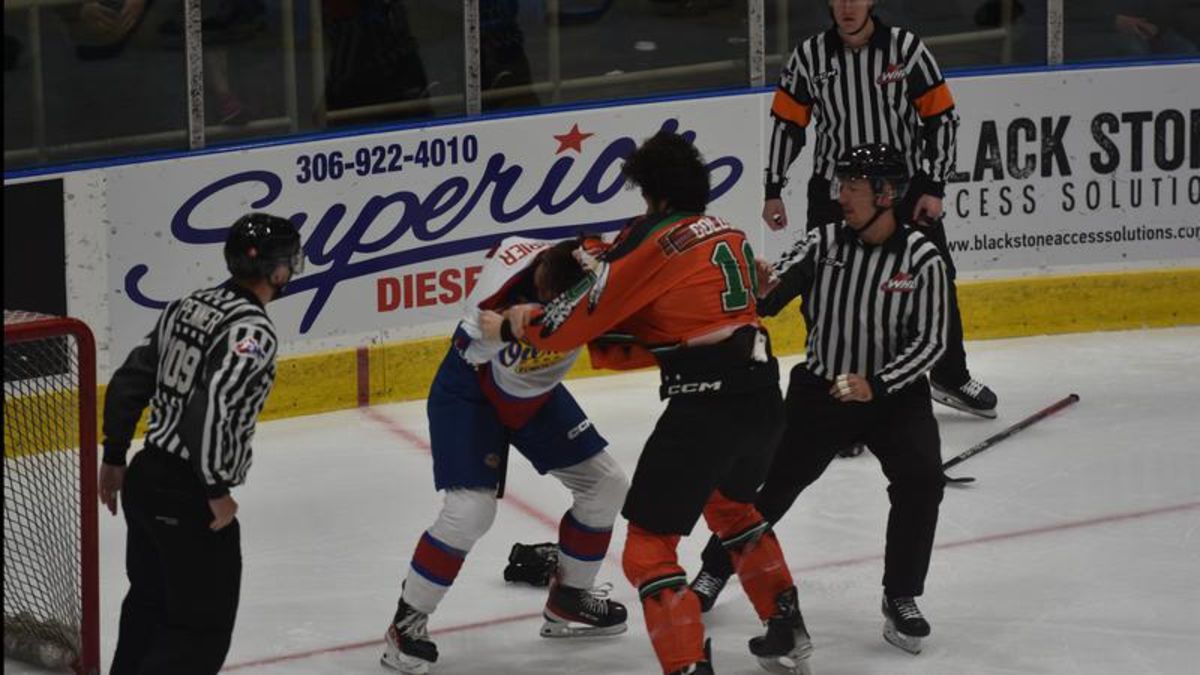 Raiders earn first win of the season vs. defending champs | paNOW