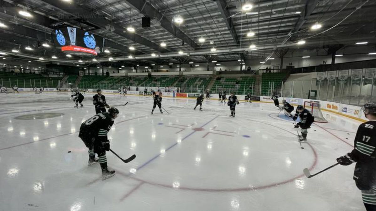 Kaluski nets double OT winner in Huskies win over Spartans | HuskieFAN