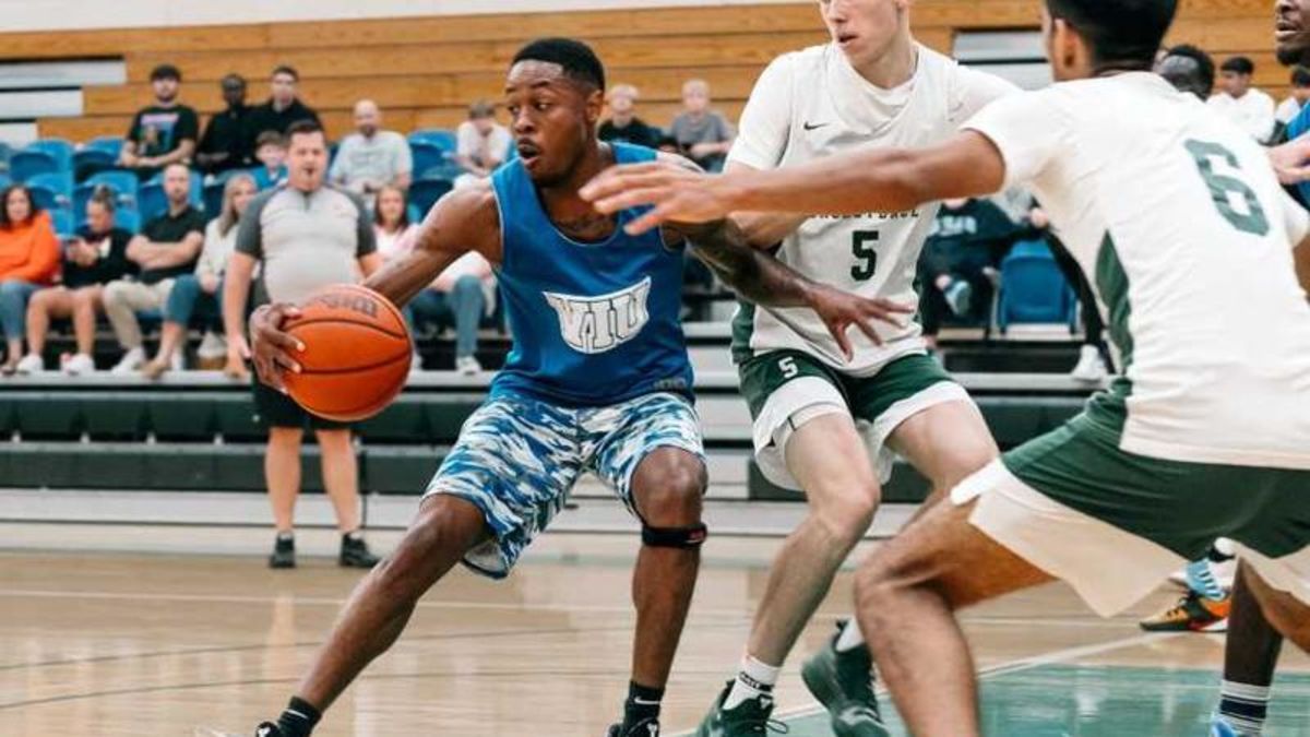 Exhibition season underway for VIU Mariners men’s basketball team | 102 ...