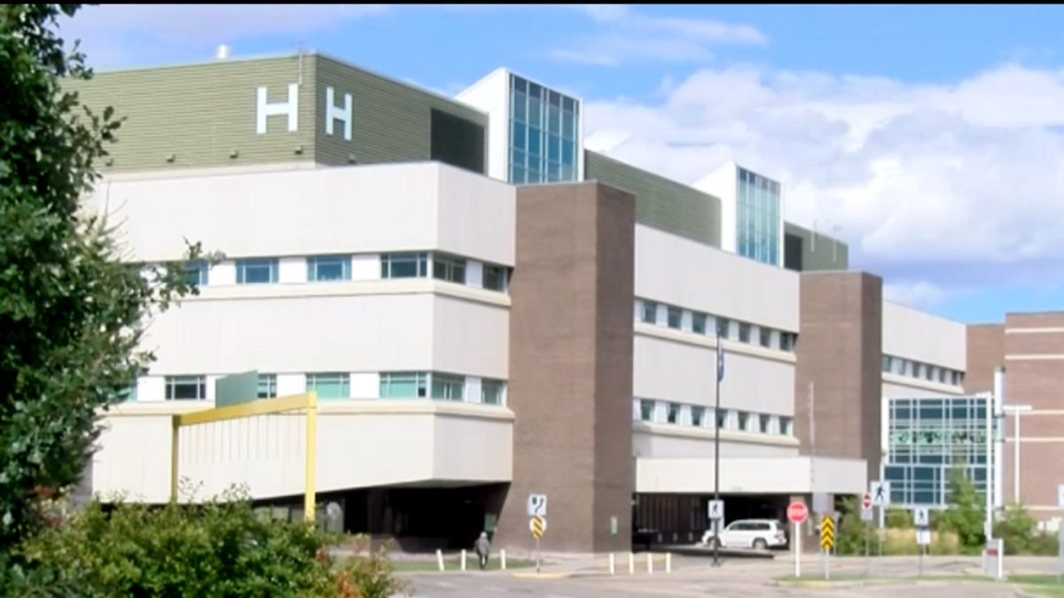 Red Deer area mayors blast latest delay of hospital construction ...
