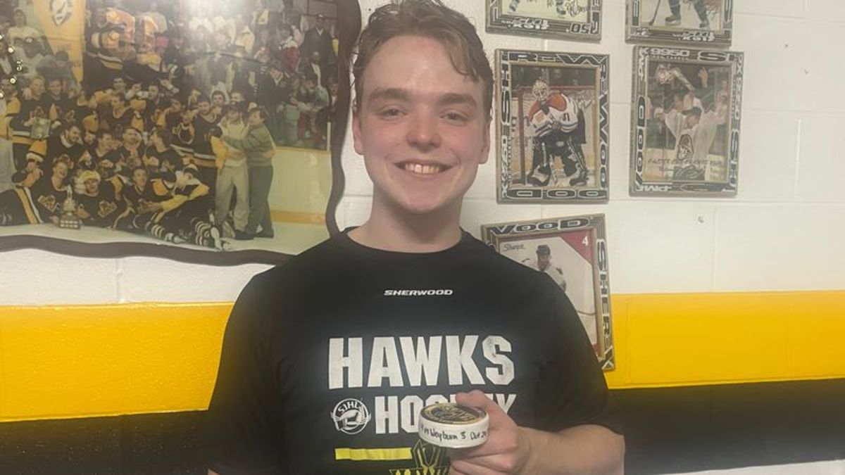Robbie’s first goal assists in Hawks win | northeastNOW