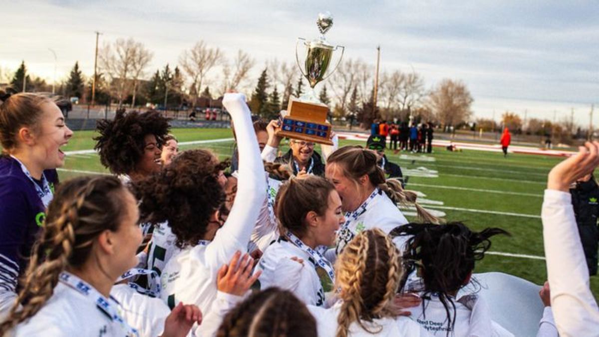 Queens crowned ACAC Champions for first time in program history ...