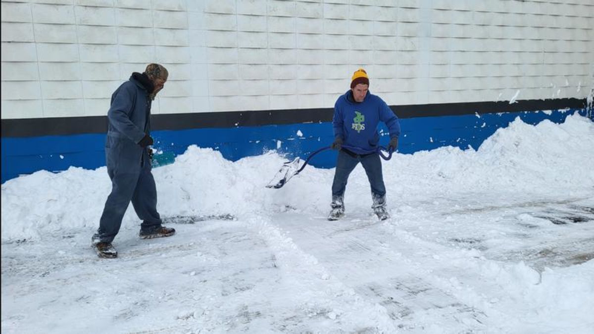 Snow clean-up underway in Battlefords | battlefordsNOW