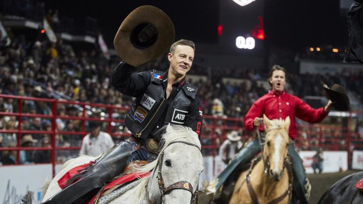 New CFR Record in the Saddle Bronc Riding | rdnewsnow.com