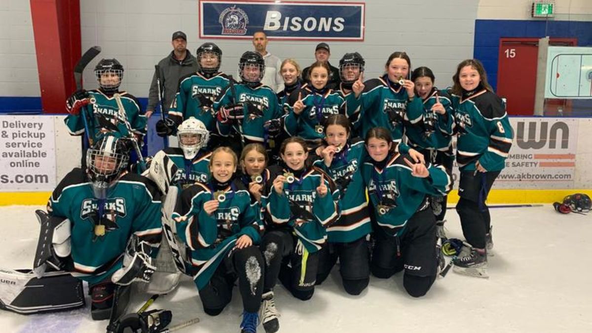 U13 Sharks win Okotoks Female Hockey Classic | battlefordsNOW