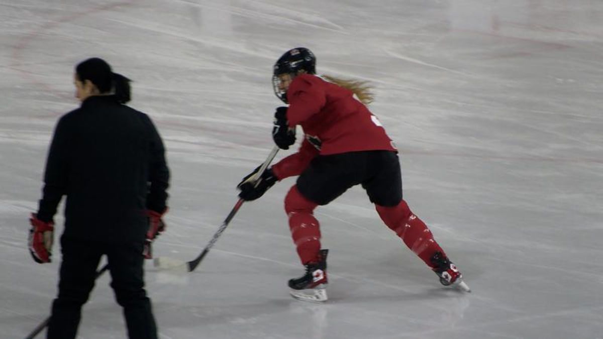 Rivalry Series brings awareness to women’s hockey | B100