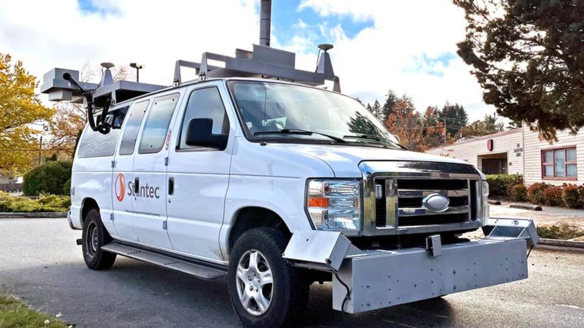 High-tech, laser-outfitted van surveying Nanaimo road conditions | 106. ...