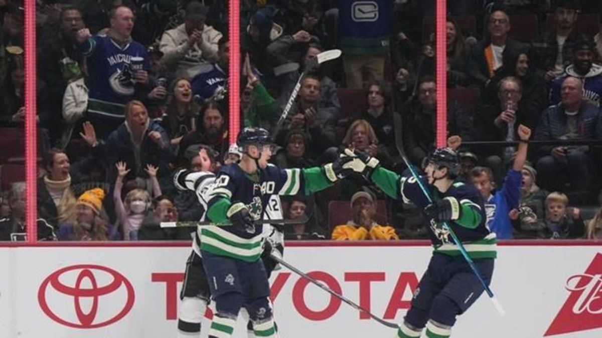 Brock Boeser scores twice as Vancouver Canucks down L.A. Kings 4-1 | EverythingGP