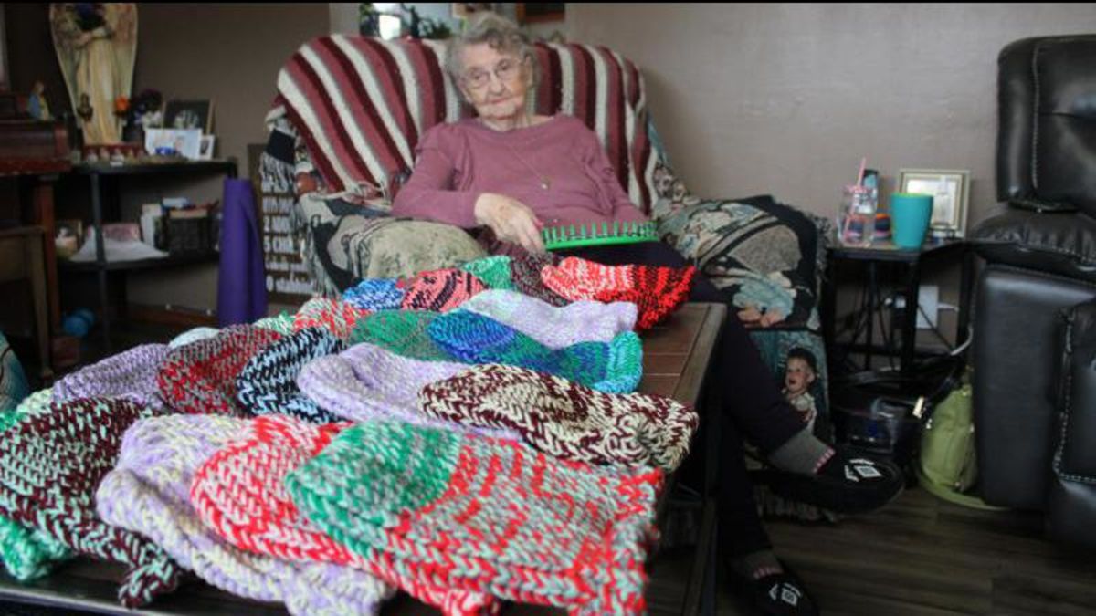 91-year-old Prince Albert resident knits dozens of toques for those in ...