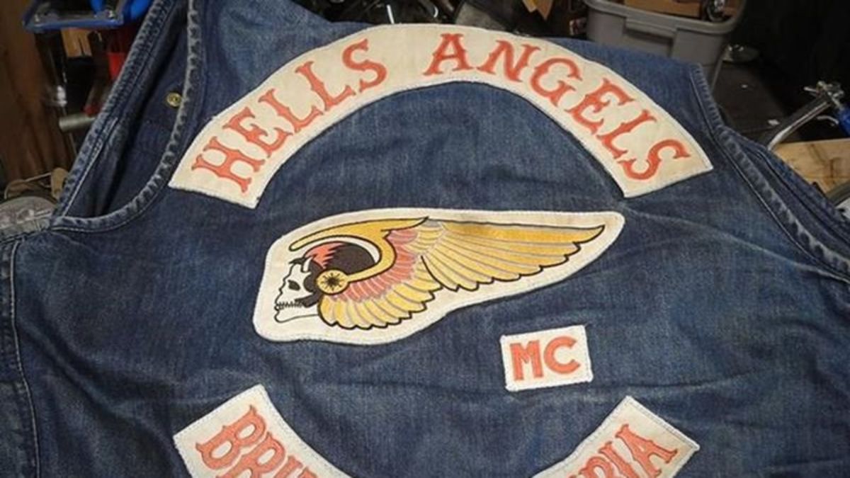 41 charges laid in anti-gang investigation on Vancouver Island: police ...