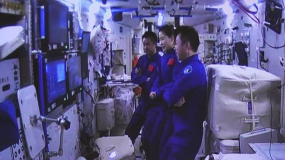 3 Chinese astronauts return to Earth after 6-month mission | EverythingGP
