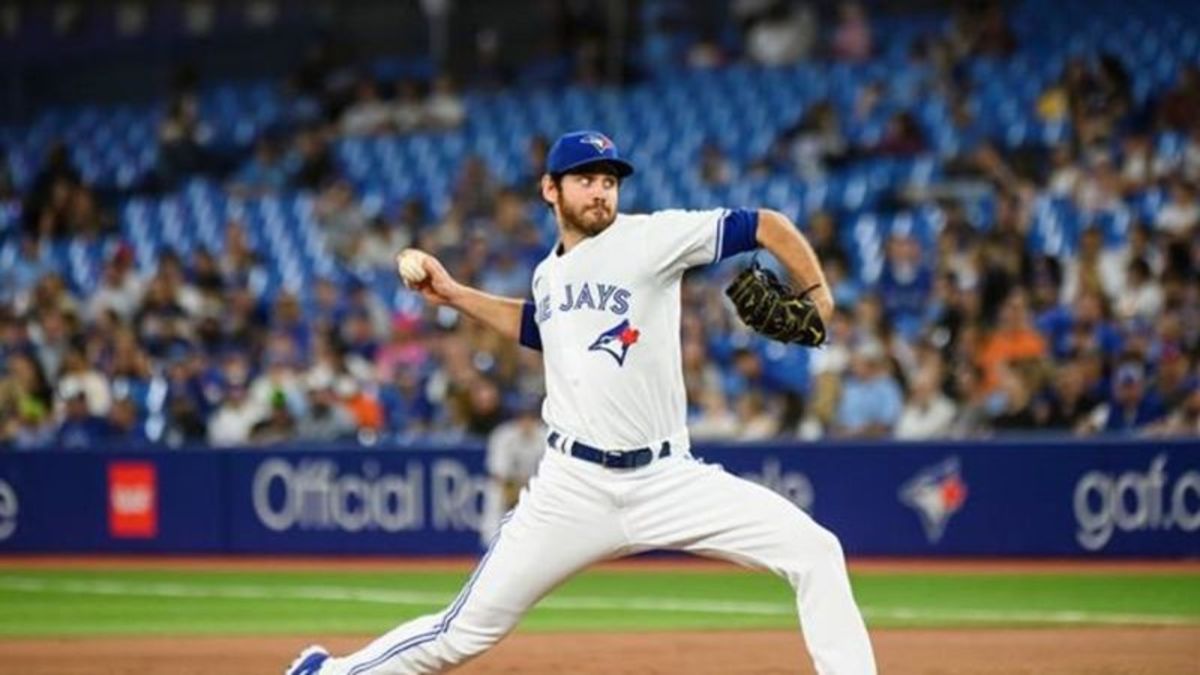 Jays reliever Jordan Romano wins Tip O’Neill Award as top Canadian ...
