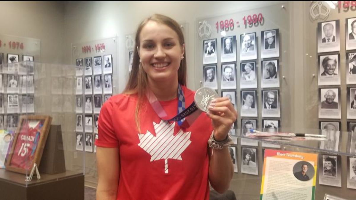 Red Deer native Rebecca Smith to swim for Canada at FINA World Swimming ...