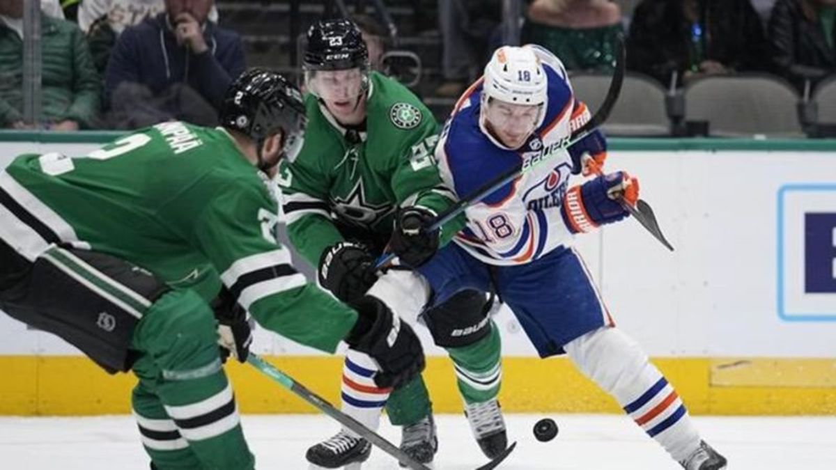 Foegele snaps tie, McDavid scores again as Oilers top Stars ...