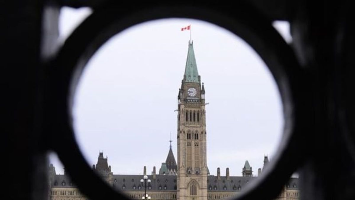 Ottawa man charged with threatening Parliament Hill, embassies: RCMP ...