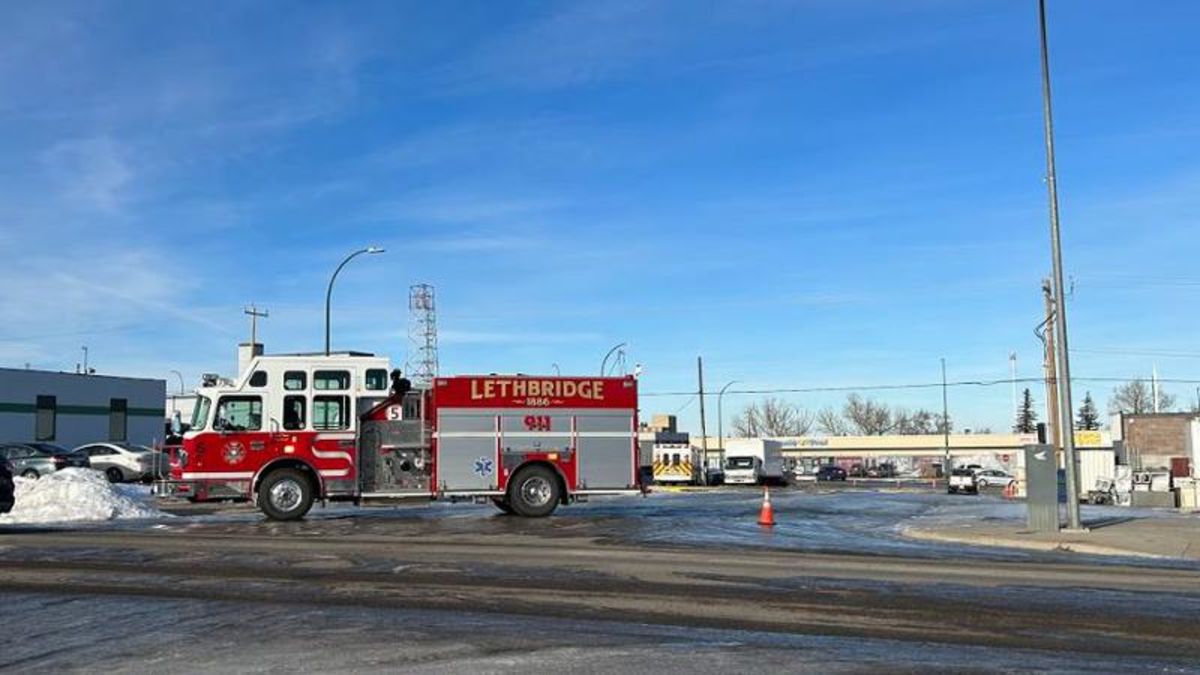 No injuries reported in afternoon vehicle fire in Lethbridge ...