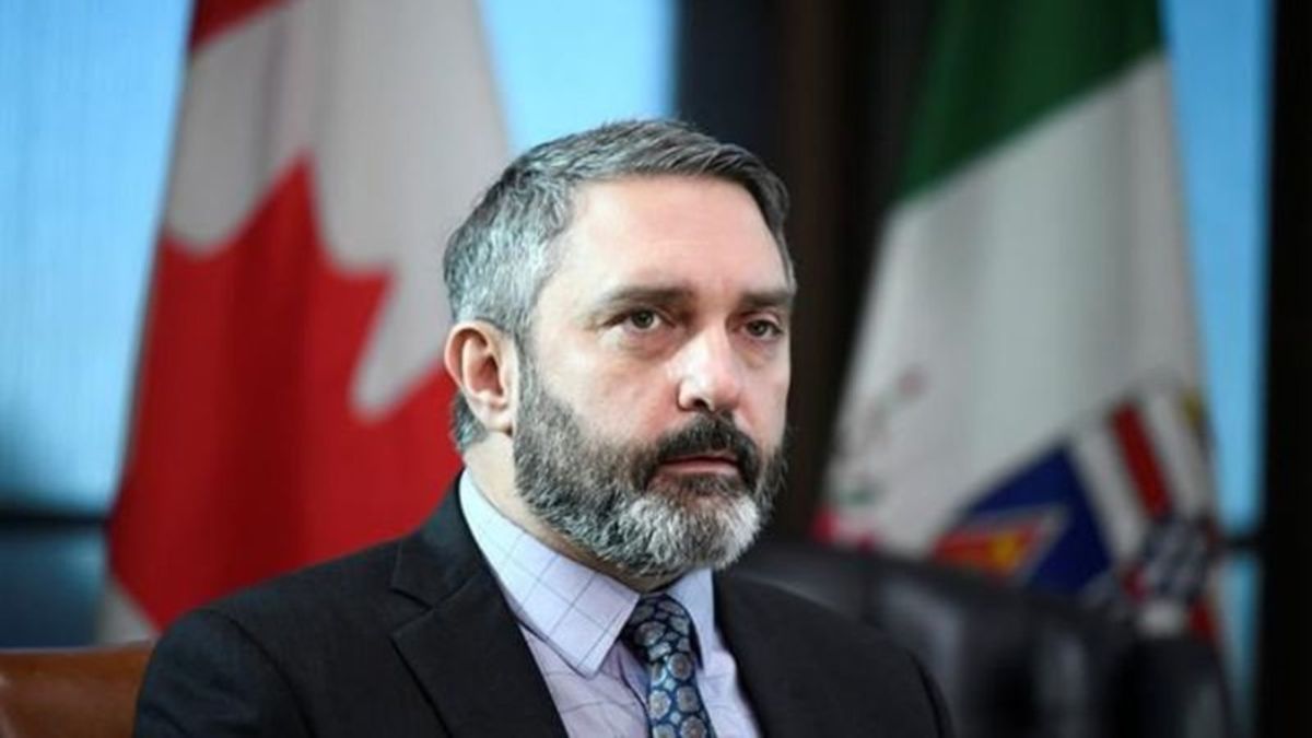 Once a lonely Liberal, outgoing Yukon Premier Silver reflects on six ...