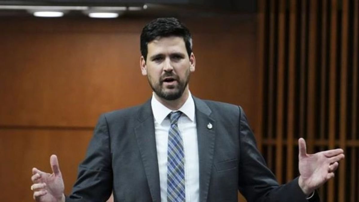 Liberal minister says Canada needs more immigration as targets get ...