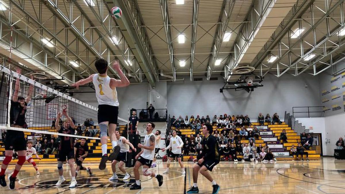 Rattlers Roundup: Winning start to second half for men’s volleyball ...