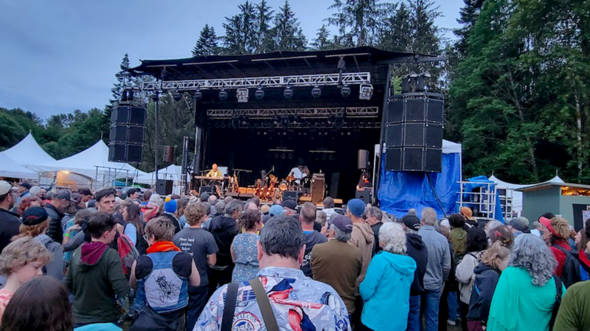 Booming early ticket sales boost 2023 VI Music Fest’s plans | 88.5 The ...