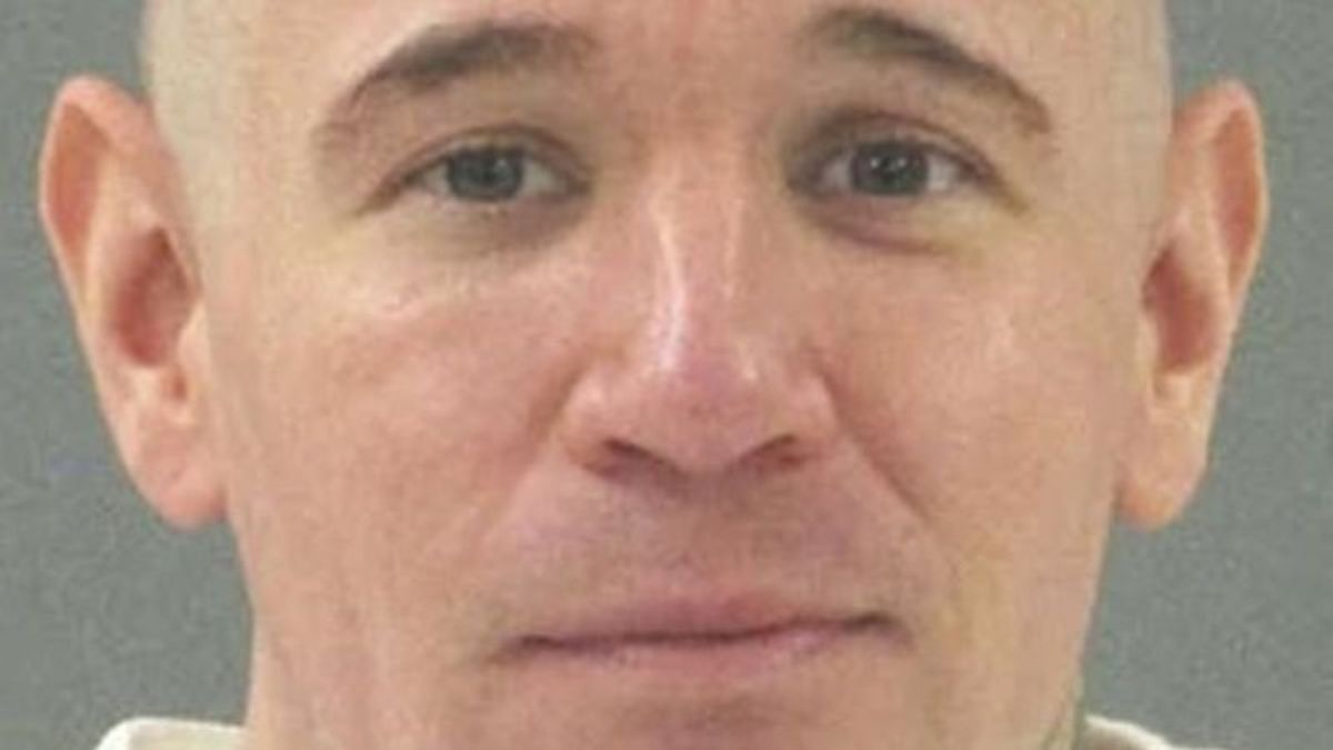 Inmate executed for fatally shooting Dallas officer in 2007 | rdnewsnow.com