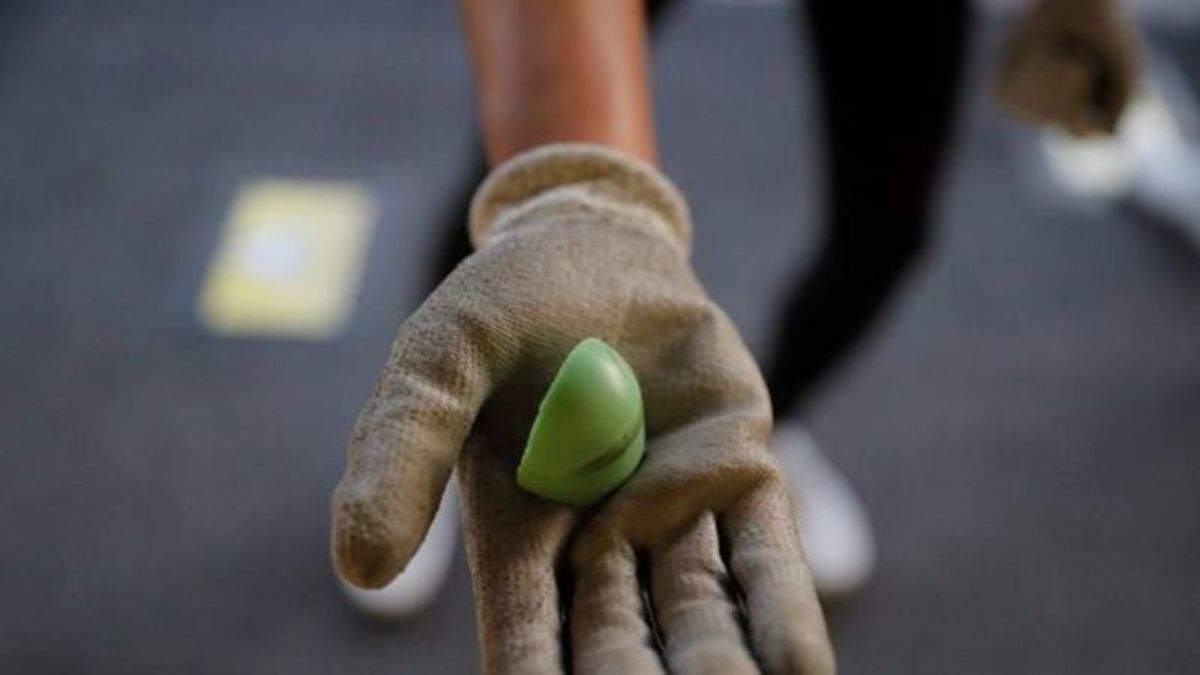 Federal government asking RCMP to ban use of sponge rounds, CS gas for ...