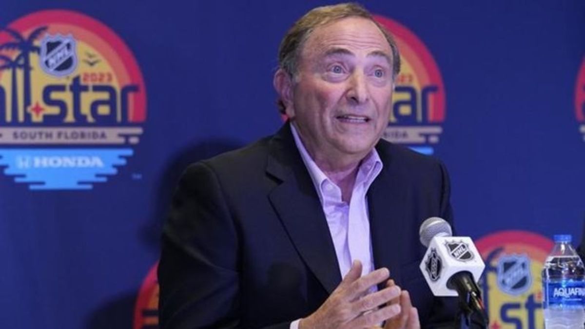 NHL commissioner Gary Bettman says tweaking playoff format not as simple as it sounds | paNOW
