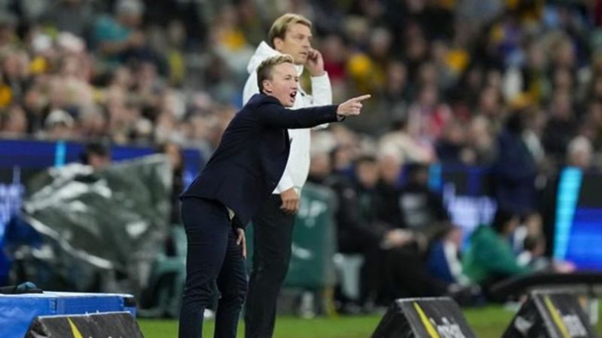 Canada coach Bev Priestman left off FIFA coaching award finalists’ list ...