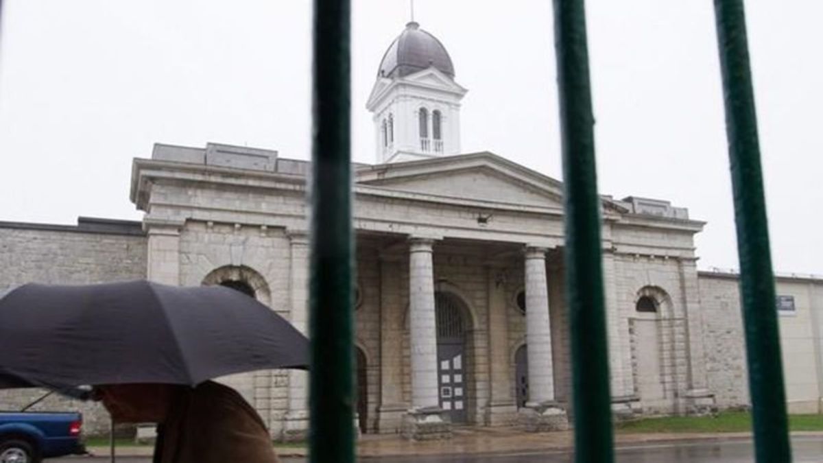 Federal watchdogs, MPs slam corrections officials on treatment of ...