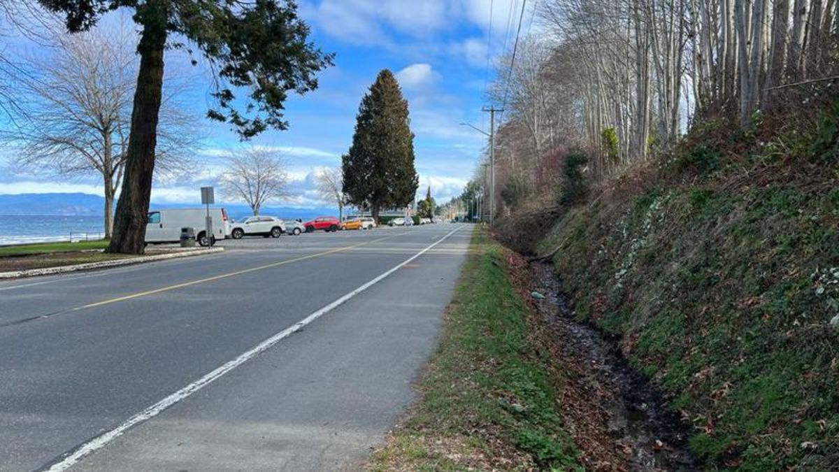 ‘It’s going to make a huge improvement:’ crews expand parking on ...