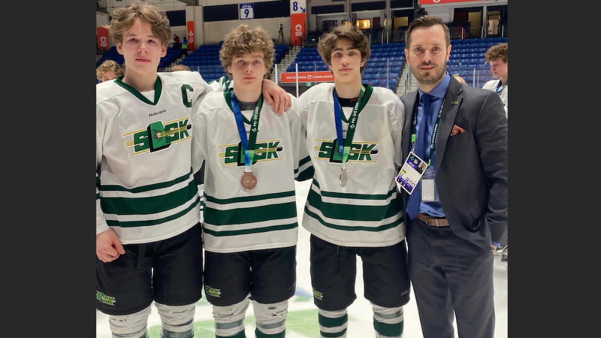 ‘I couldn’t be prouder of our group’: Raiders assistant coach steers Saskatchewan to silver | paNOW