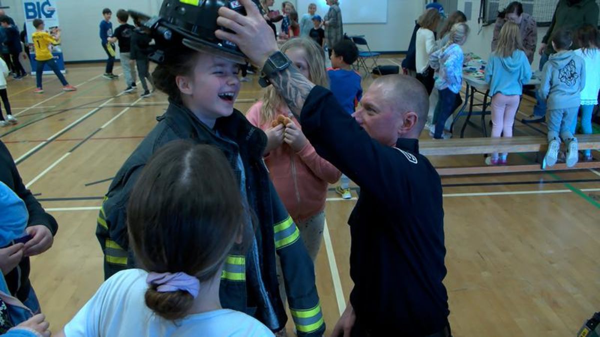 Dallas Elementary students get a jump on the job market with a K-to-3 ...