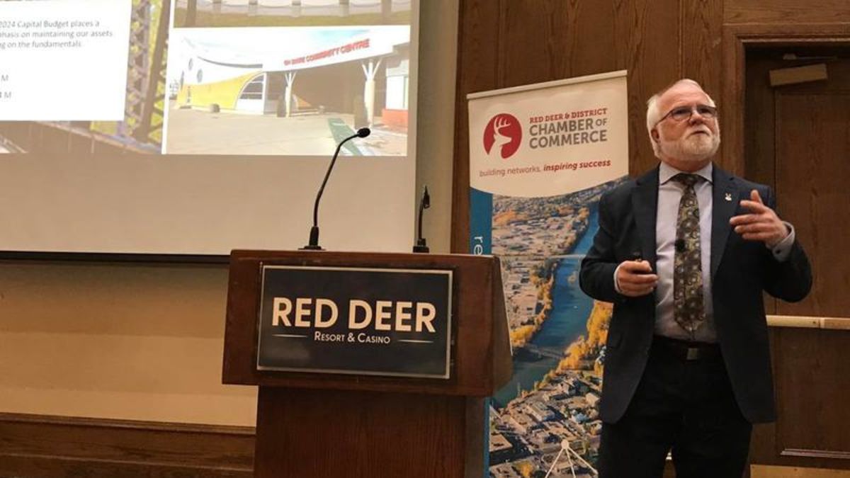Red Deer mayor discusses possibilities in the downtown at Chamber of ...