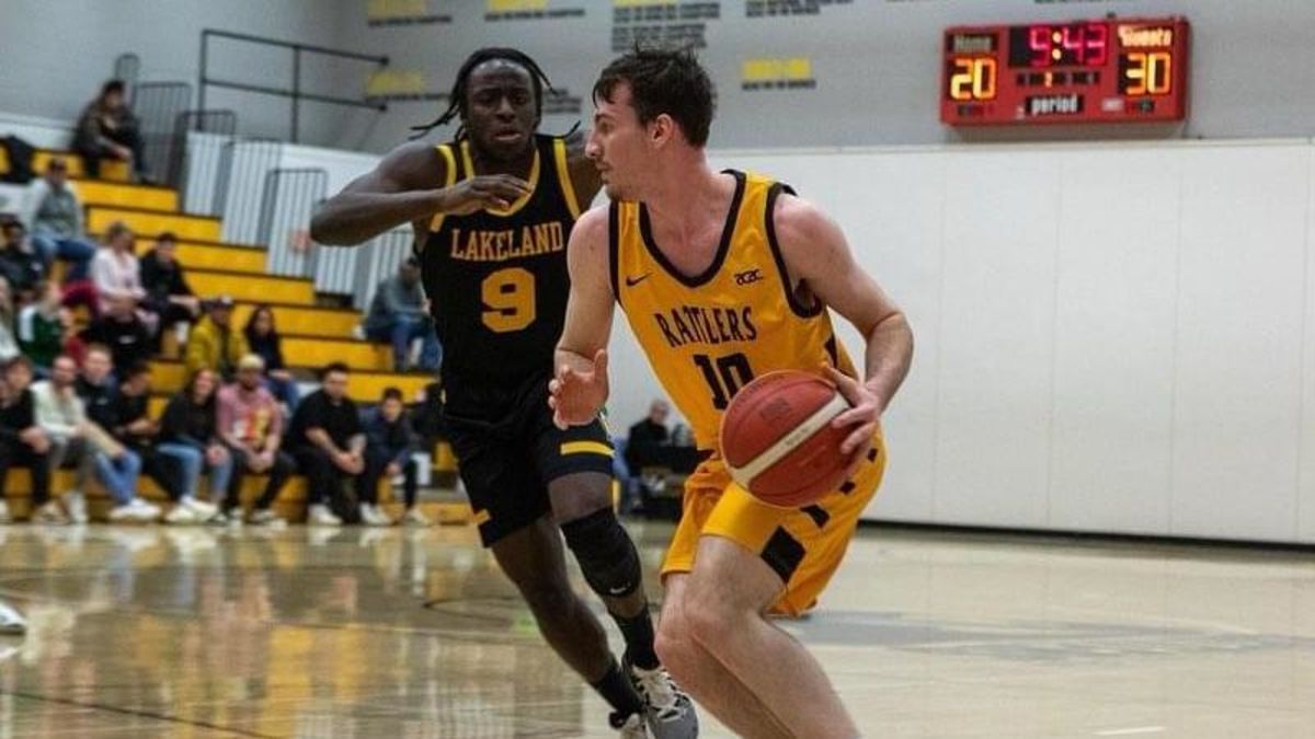 Australian-born hooper earns ACAC Rookie of the Year honour | CHAT News ...