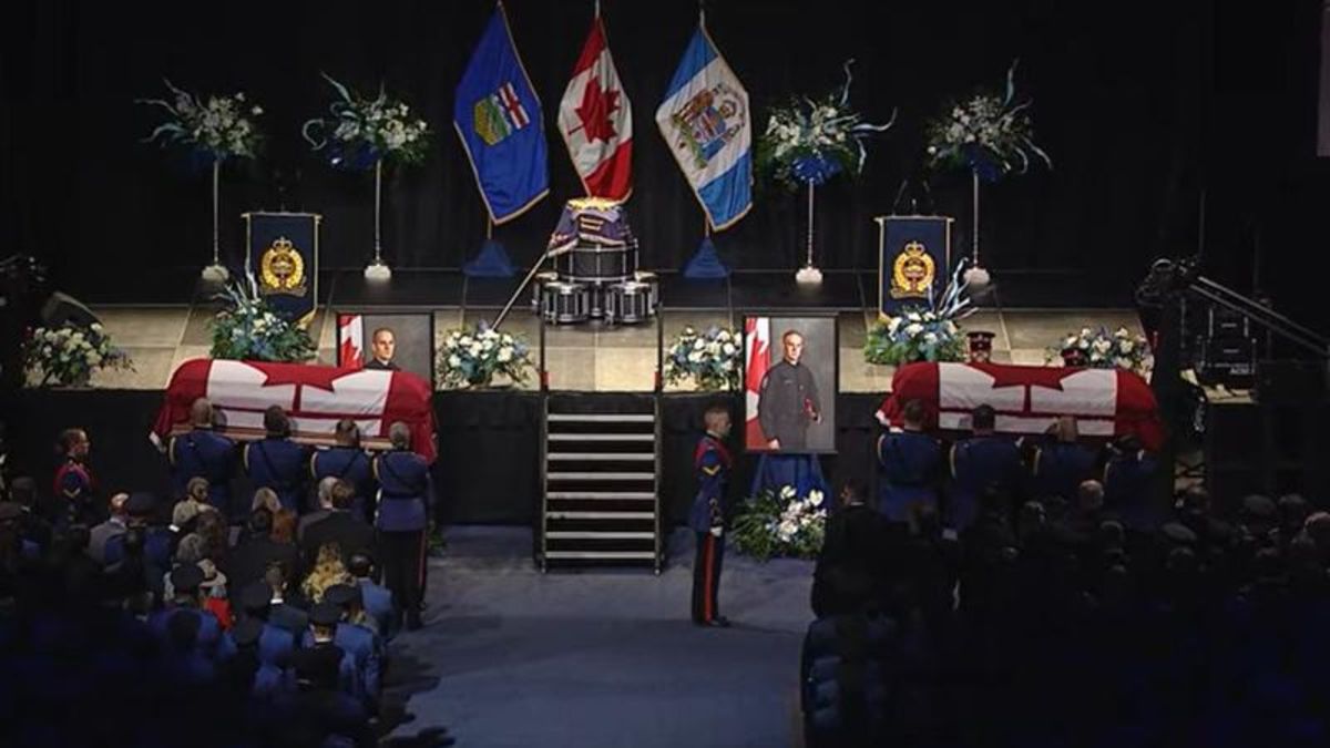 Thousands attend funeral for slain Edmonton police officers | CHAT News ...