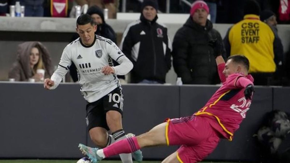 After success in St. Louis, Manitoba centre back Kyle Hiebert makes ...