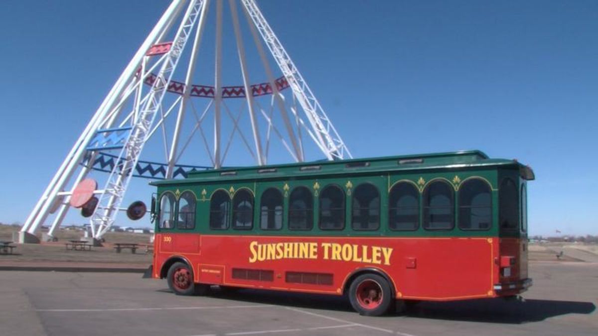 Second Sunshine Trolley in Medicine Hat to keep up with high tour ...