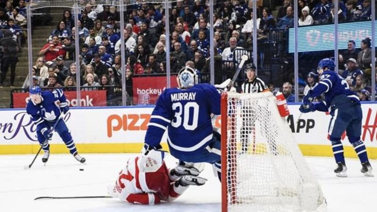 Maple Leafs goalie Matt Murray listed day-to-day with head injury ...
