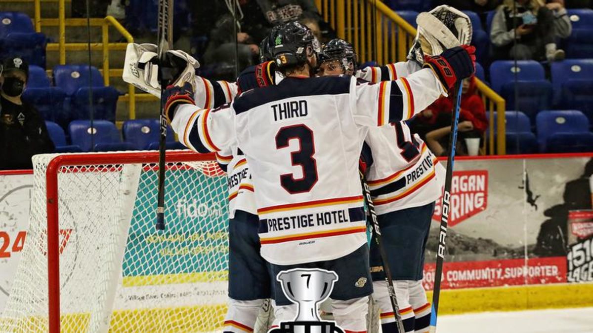 Vipers rally to stun Silverbacks in series opener | Vernon Matters