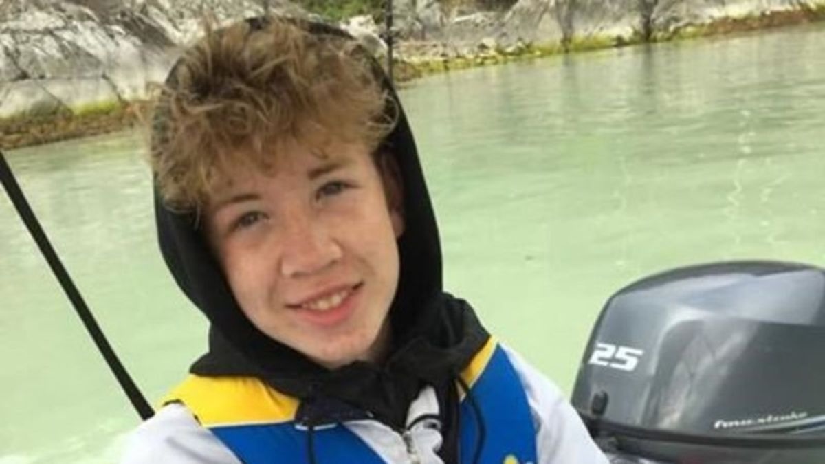 Twenty-year-old arrested following stabbing death of teen on Surrey, B ...