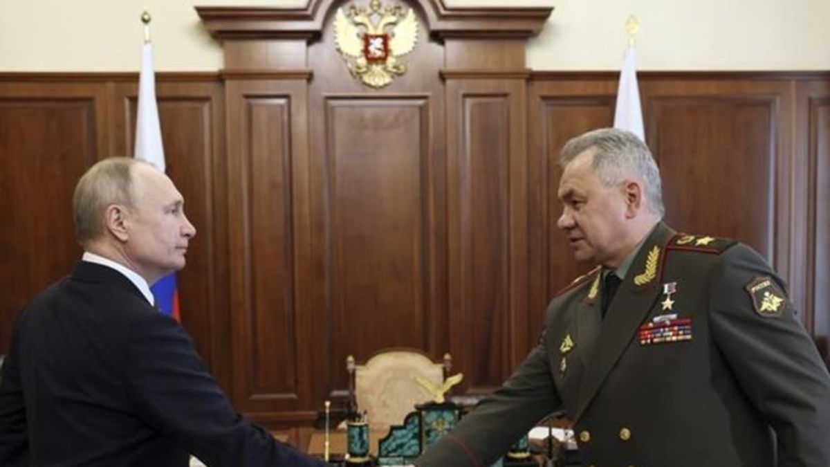 Putin visits Russian troops in occupied Ukraine | rdnewsnow.com