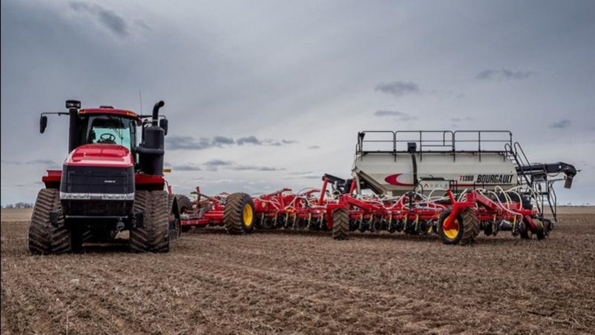 Listen: Use caution when spring banding fertilizer | farmnewsNOW