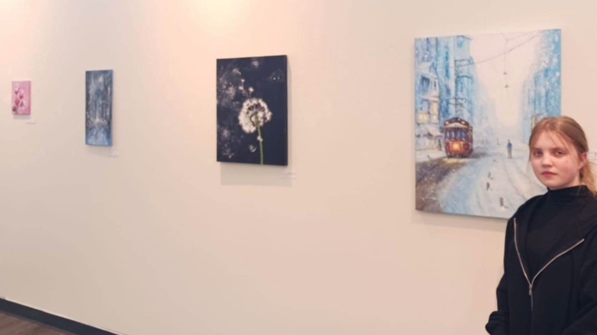 P.A. Ukrainian newcomer creates first art collection | paNOW