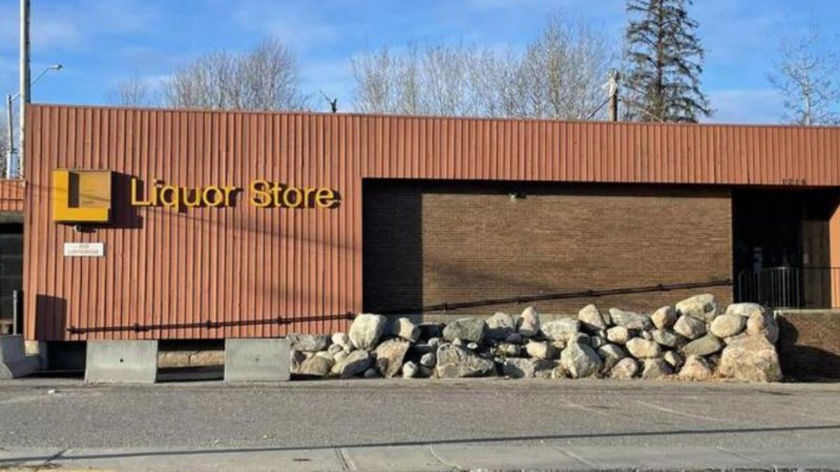 Initial sale of SLGA buildings brings in $2M for provincial government ...