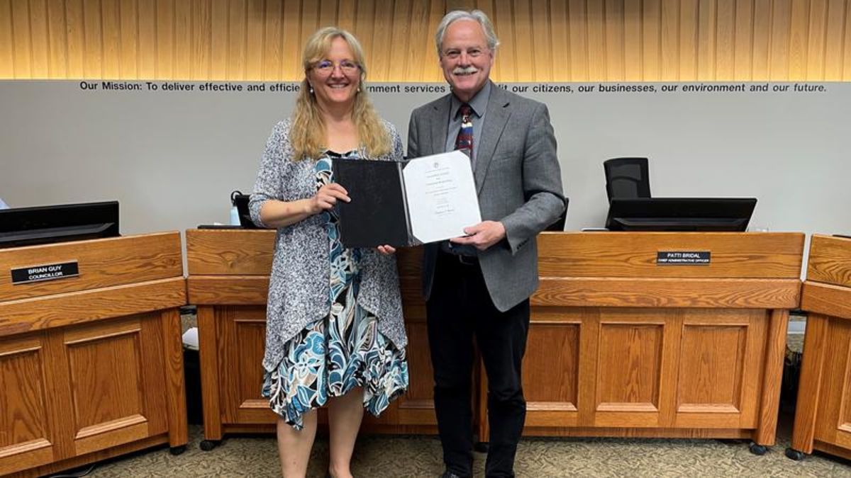 Vernon wins award for 13th straight year | Vernon Matters