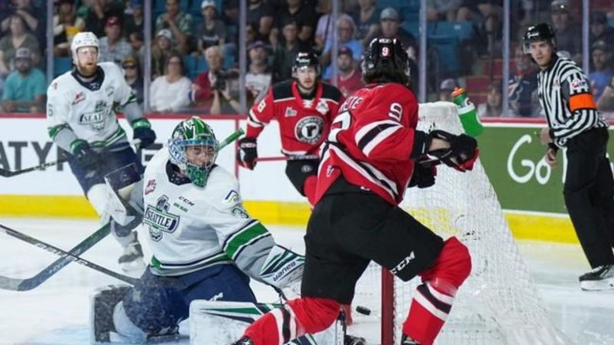 Rochette scores twice as Remparts edge T-Birds 3-1 at Memorial Cup | EverythingGP