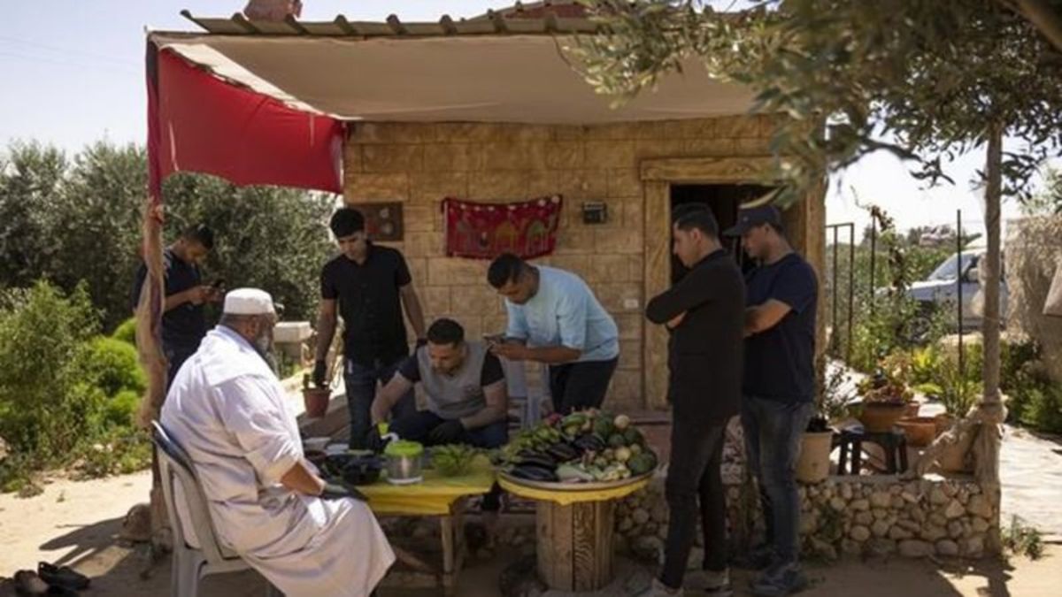 Gaza Strip’s Palestinians polarized by unorthodox watermelon delicacy ...