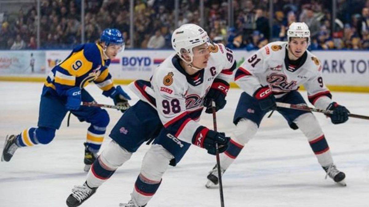 Connor mania: Bedard the main attraction at NHL scouting combine ...